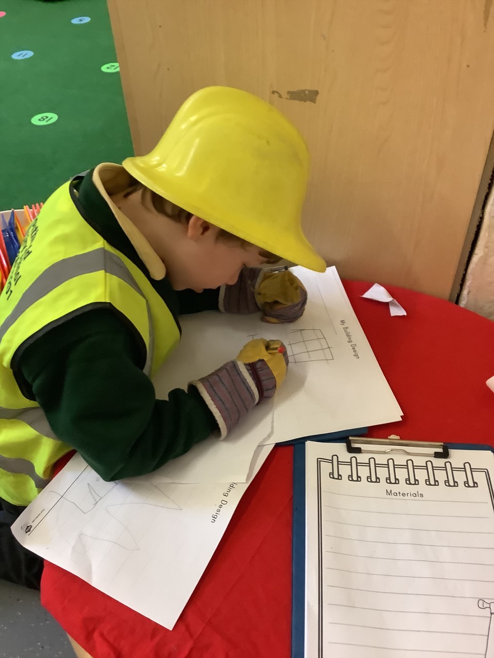 Southwold Primary School | Reception Role-Play Three Little Pigs